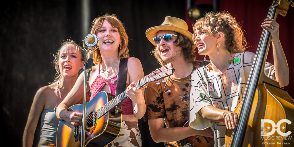 Molly Tuttle & Golden Highway Are Coming To The Birchmere On June 27